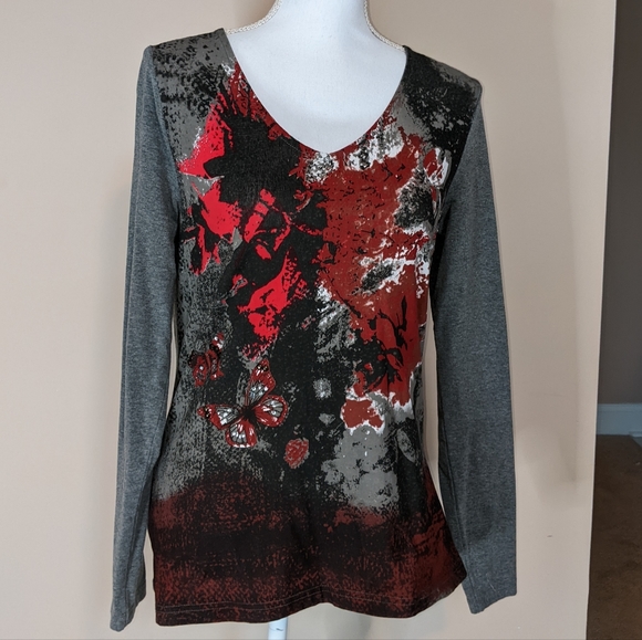 VENUS | Tops | Venus Long Sleeved Top Small | Poshmark